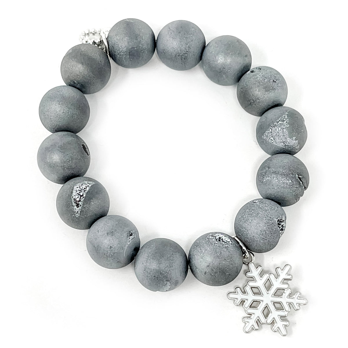 Holiday Bracelet with Vintage Medal – Powerbeads by jen