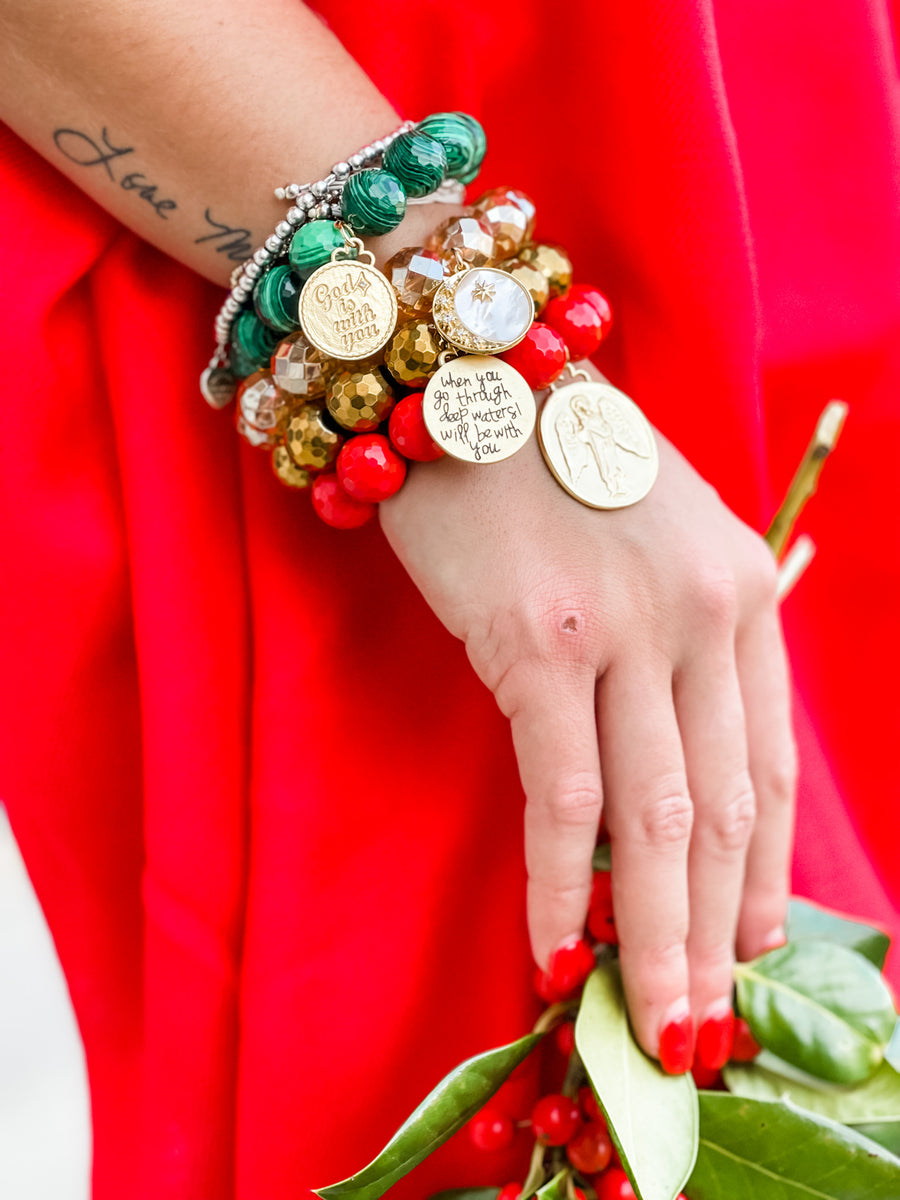 Holiday Bracelet with Vintage Medal – Powerbeads by jen