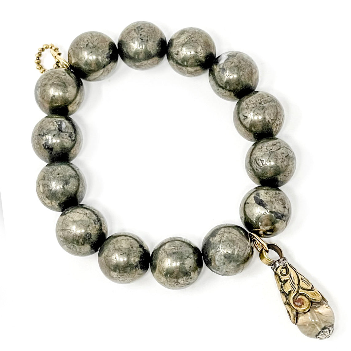 Bracelet with Vintage Medal – Powerbeads by jen